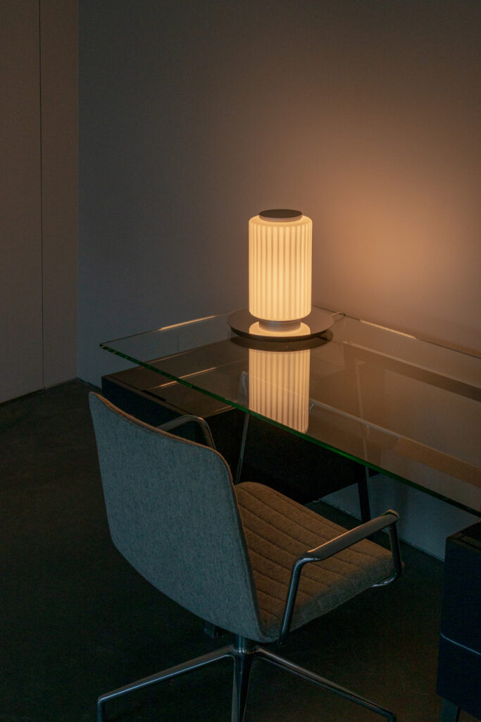 Column Table Lamp - designFARM - Authentic Furniture, Lighting ...