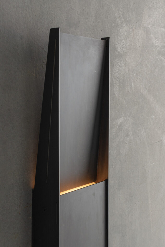 Vector Ceiling / Wall Light - designFARM - Authentic Furniture ...
