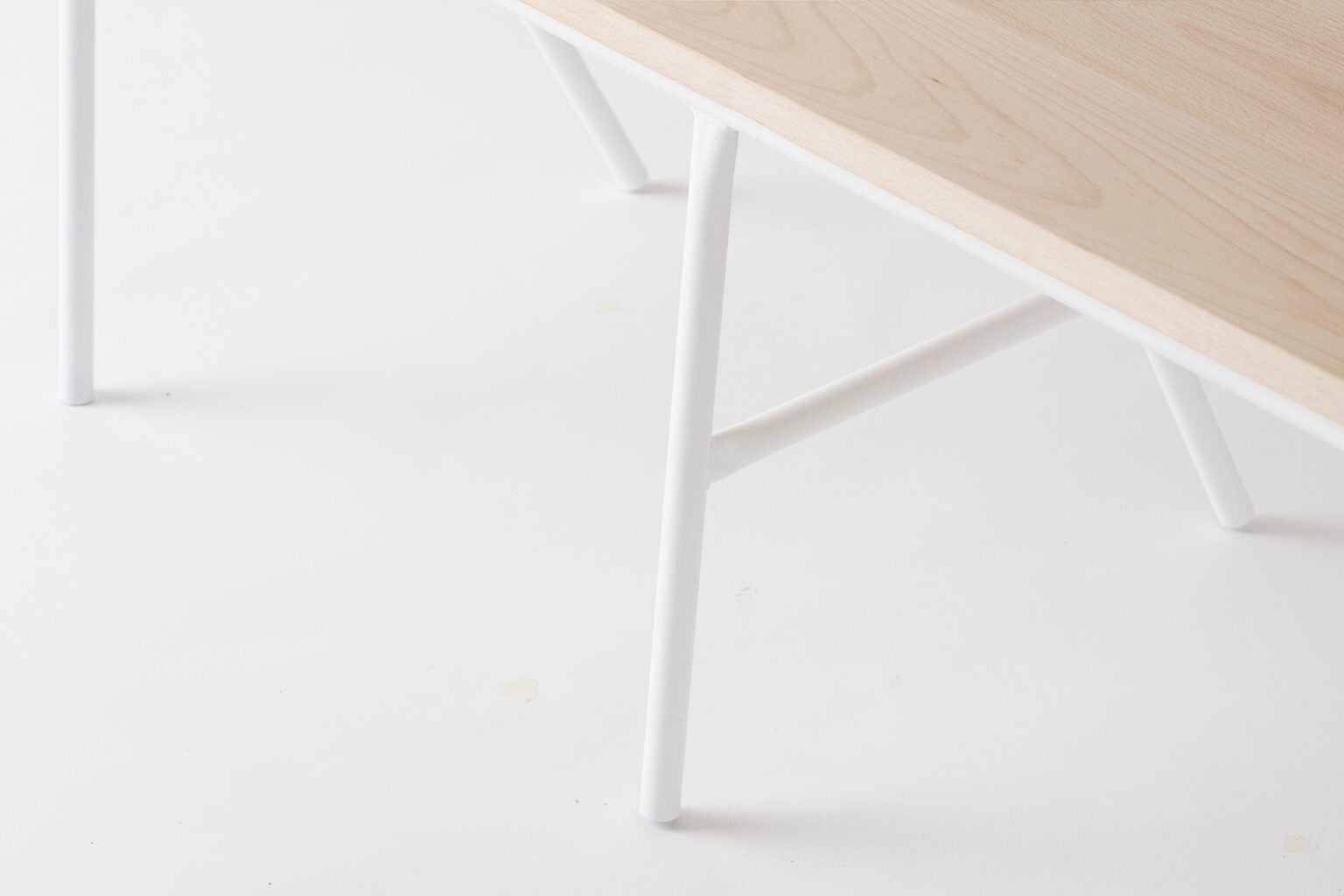 Half Hurdle Bench - designFARM - Authentic Furniture, Lighting ...