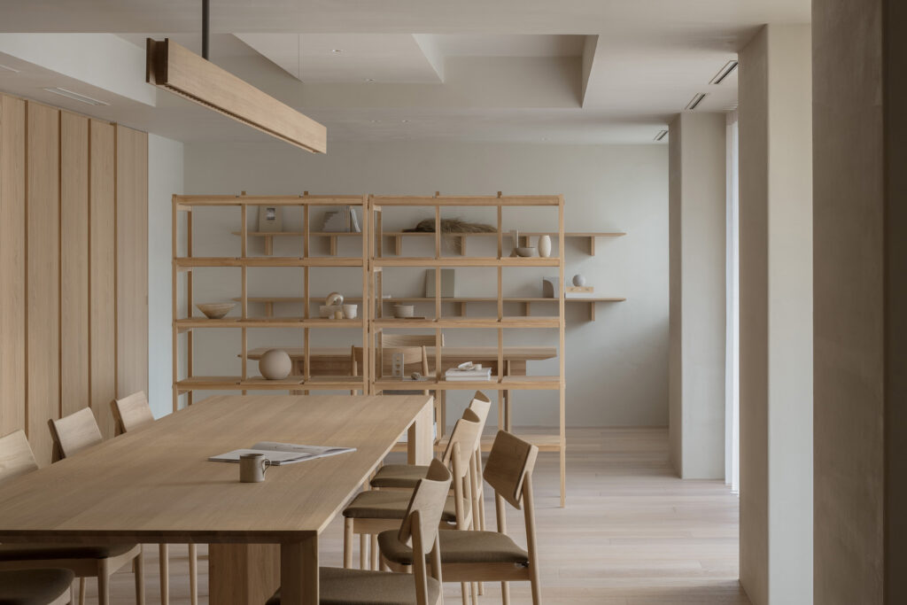 Azabu Dining Table (A-DT02) - designFARM - Authentic Furniture ...