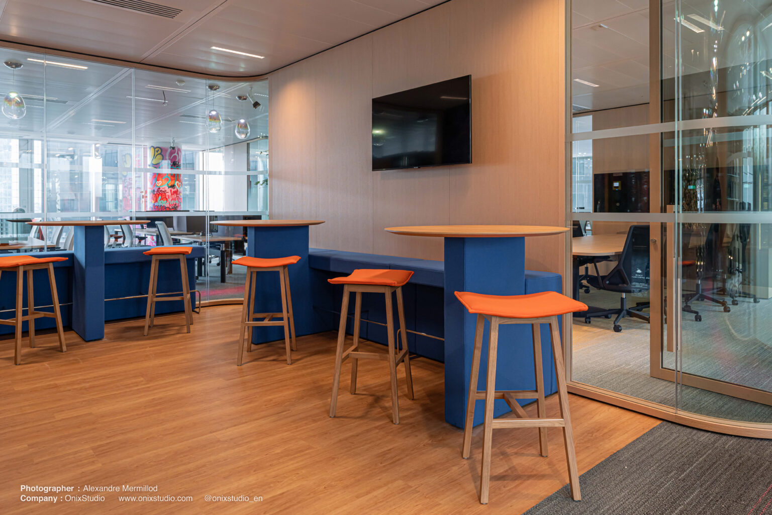 Border Bench - designFARM - Authentic Furniture, Lighting & Accessories