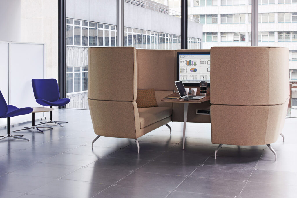 Cwtch Lounge - designFARM - Authentic Furniture, Lighting & Accessories