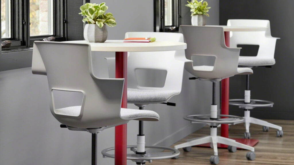 Shortcut Stool - designFARM - Authentic Furniture, Lighting & Accessories