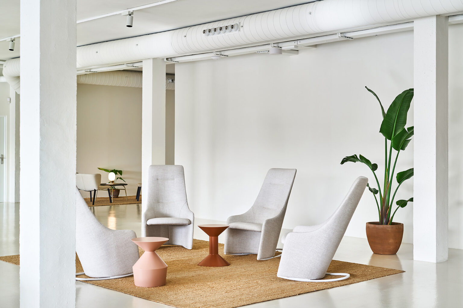 Nagi - designFARM - Authentic Furniture, Lighting & Accessories