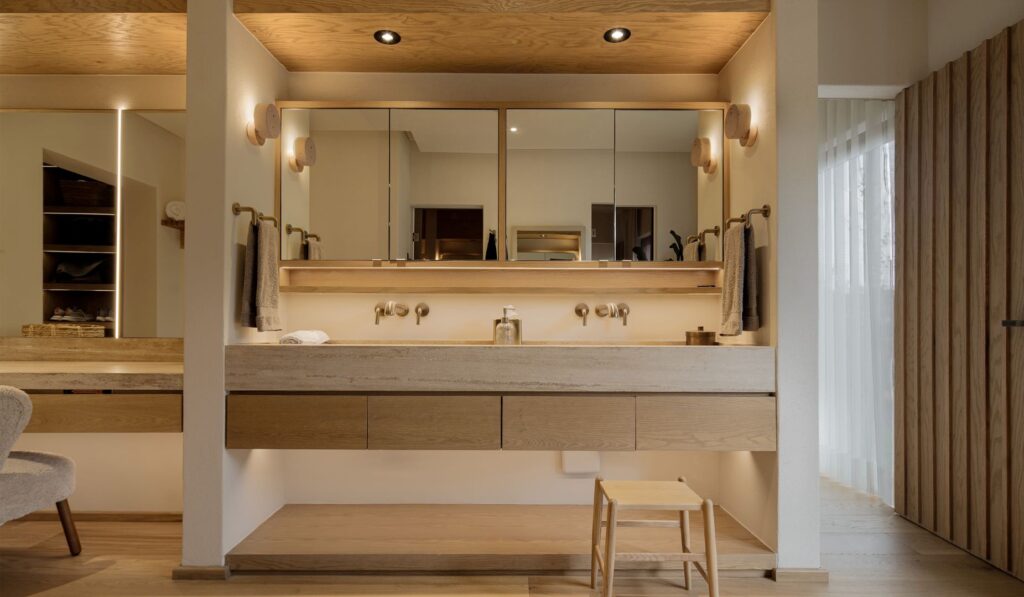 Ambra Wall Round - designFARM - Authentic Furniture, Lighting & Accessories